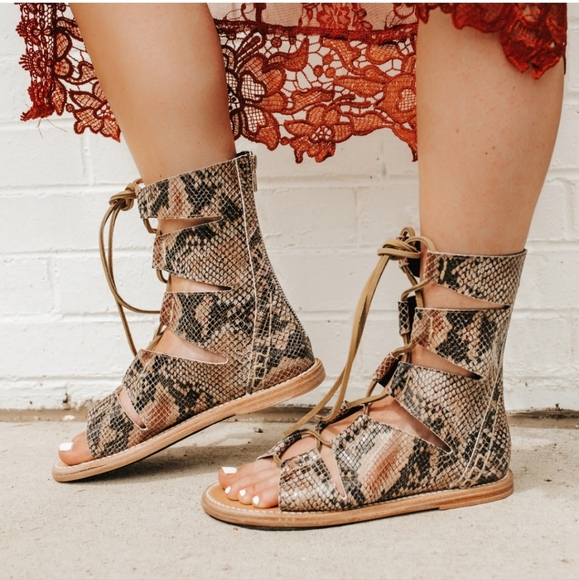 Freebird by Steven | Shoes | Iso Freebird By Steven Ceasar Nfs | Poshmark